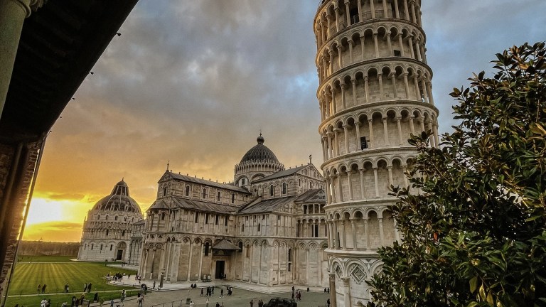 Pisa’s Hidden Gem: The Best Sunset Views of the Leaning Tower of Pisa ...